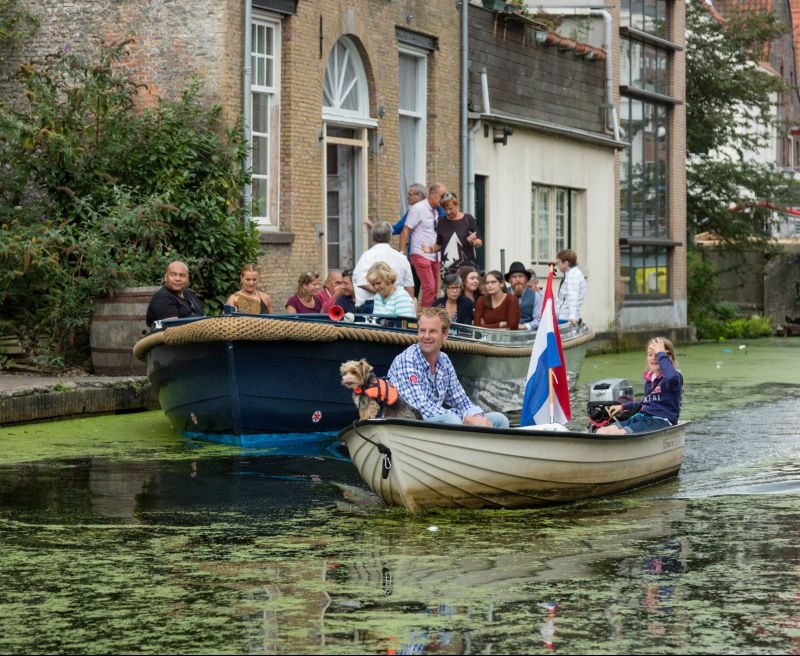 Fluisterboot Schiedam afhuren