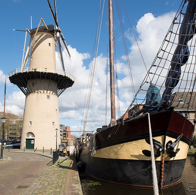 Jenever Schiedam Dutch Distillers District